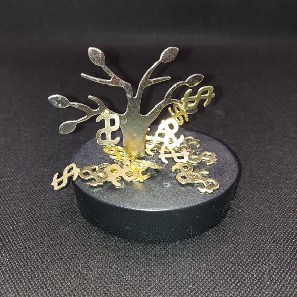 Accents | Money Tree Magnetic Sculpture Paperweight Desk Art Figit Fun ...